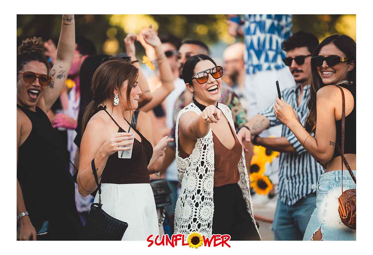 Sunflower Versilia 2023 al Maki Maki Viareggio - Discoteche in Versilia